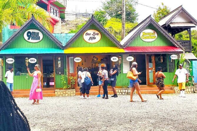Bob Marley Nine Mile Admission and Guided Tour from Ocho Rios - Key Points