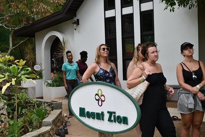 Bob Marley's Nine Mile Guided Tour from Montego Bay - Key Points