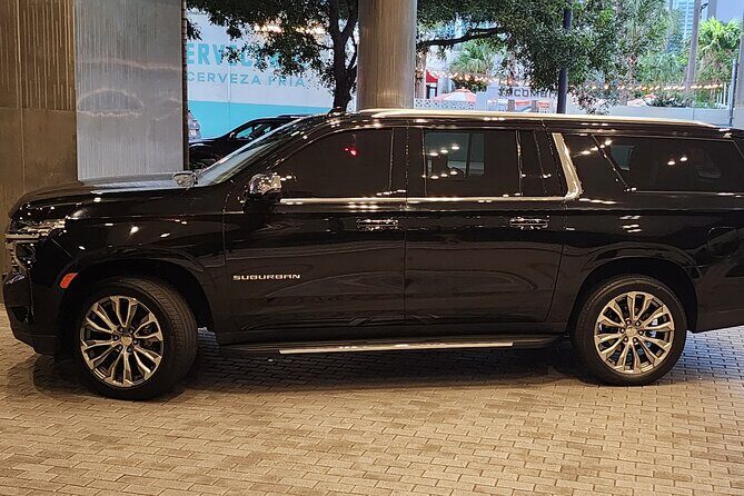 Boca Raton Luxury SUV Transfer to/from Fort Lauderdale Airport - Why This Service Stands Out