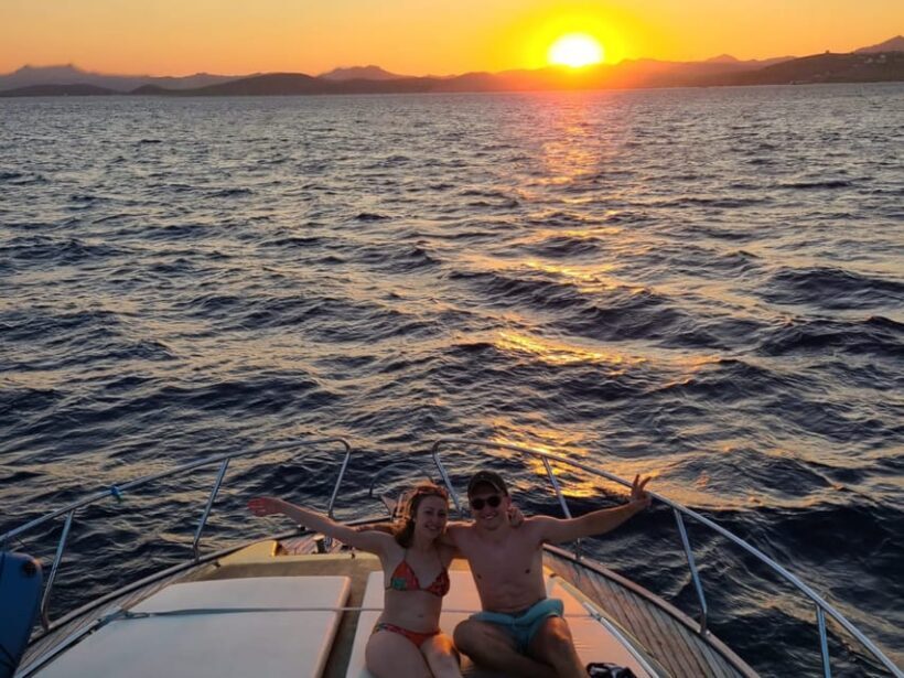 Bodrum Boat Tour: Bodrum Sunset Tour with Jet Black Yacht - Who Will Love This Tour?