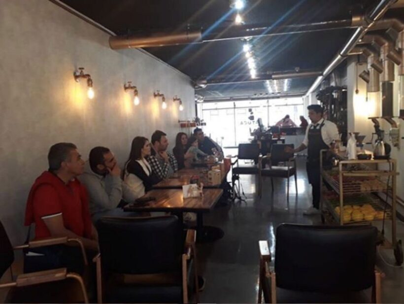 Bogota: Colombian Coffee Tasting - The Crowd and Atmosphere