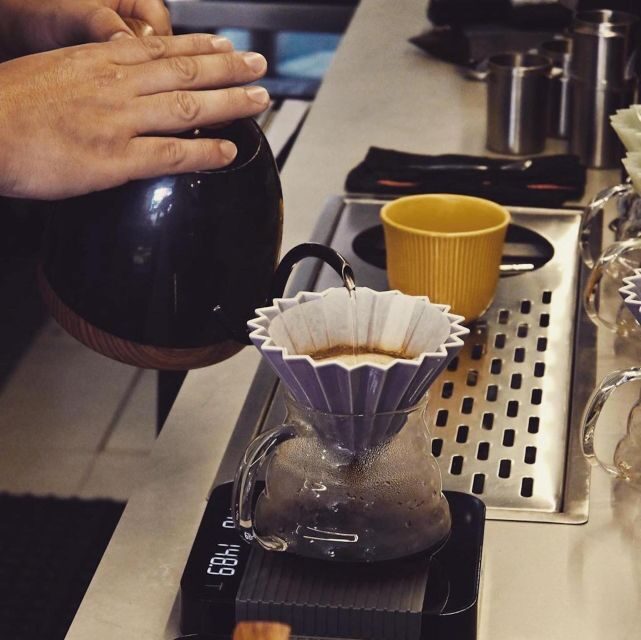 Bogota: Expert curated Colombian Coffee cup tasting workshop - Key Points