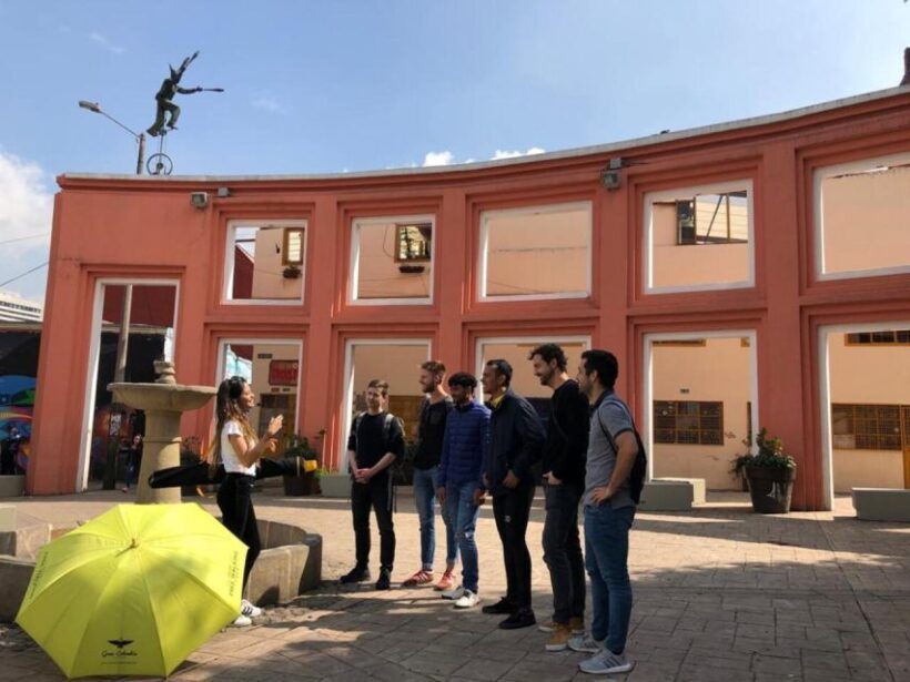 Bogotá: Monserrate, La Candelaria and City Walking Tour - Key Points