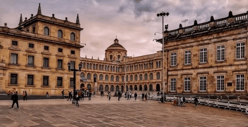 Bogota : Must-See Sites Walking Tour With a Guide - Who Will Enjoy This Tour?