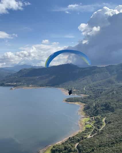 Bogota: Paragliding activity in La Calera with transfers - Practical details and considerations