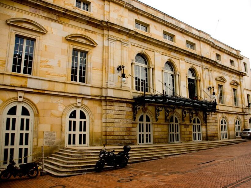 Bogotá: Private Candelaria Walking Tour with Gold Museum - Who Will Love This Tour?