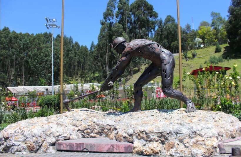 Bogotá: Salt Cathedral Private Tour with Entry Ticket Basic - Authentic Perspectives from Travelers