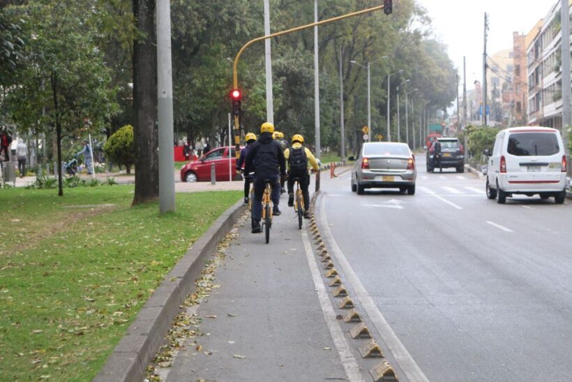 Bogotá: Shared Bike Tour - Authenticity and Social Relevance