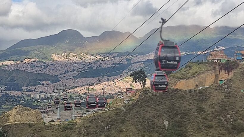 Bogotá´s Barrios: El Paraíso Favela Tour with Cable Car - FAQ