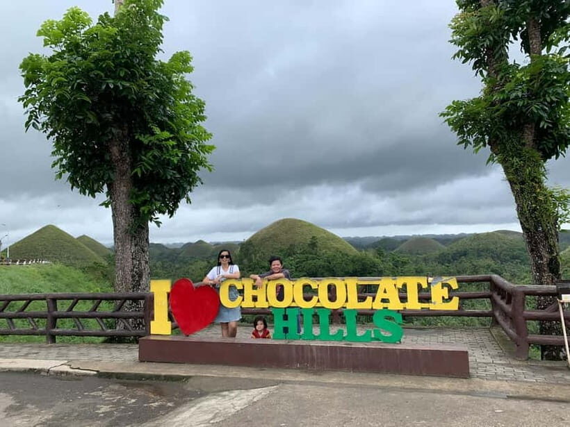 Bohol: Chocolate Hills, Tarsier, and Loboc River Tour - Discovering Bohol’s Natural Wonders