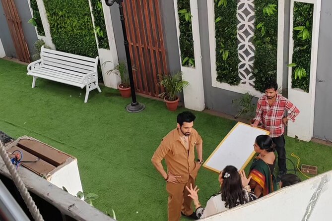 Bollywood Studio Tour with Guide and Transport - What Makes This Tour Stand Out