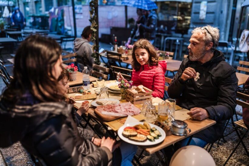 Bologna: 2-Hour Private Local's Christmas - The Sum Up
