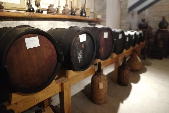 Bologna Food Experience: Factory tours & Family-Style Lunch - Key Points