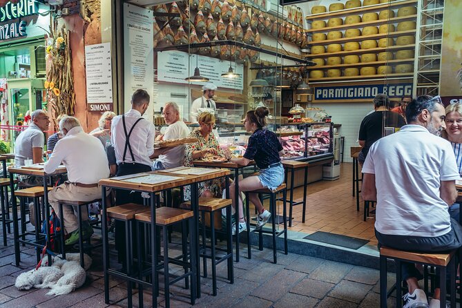 Bologna: Full meal Food Tour with Local Delights by Do Eat Better - Practical Tips for Future Participants