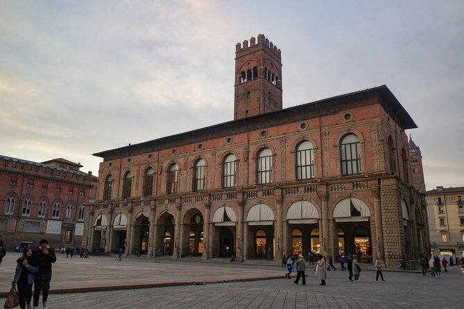 Bologna in 1 Day - Walking Tour - Audioguide in 7 Languages - Preparation Tips