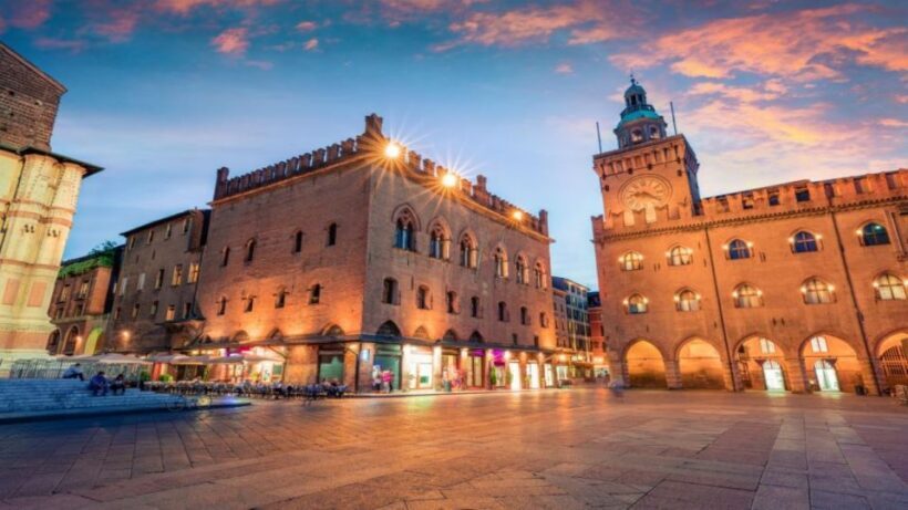 Bologna: Panoramic Bike Tour - The Practical Details