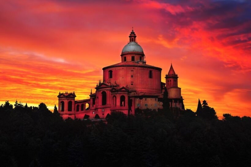 Bologna: Porticoes and Basilica San Luca Guided Tour - An Authentic Introduction to Bologna’s Porticoes