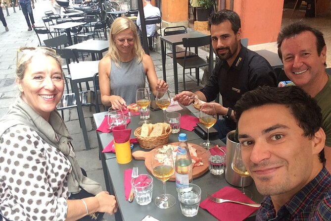 Bologna Private Food Tour With a Local Foodie: Bolognas Tastiest Treats - Discover Bolognas Tastiest Treats