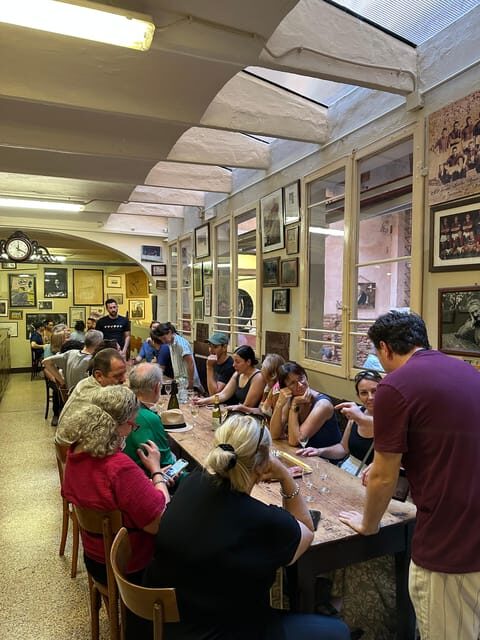 Bologna: Walking Food Tour and Highlights with a Local Guide - Sweet Finale: Gelato