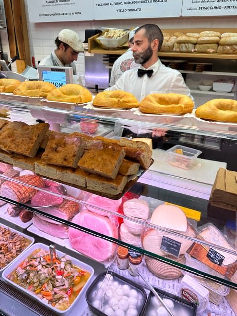 Bologna: Walking Food Tour and Highlights with a Local Guide - Accessibility and Dietary Restrictions