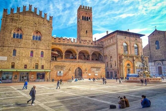 Bologna Walking Tour With Audio and Written Guide Review - Suitability and Recommendations