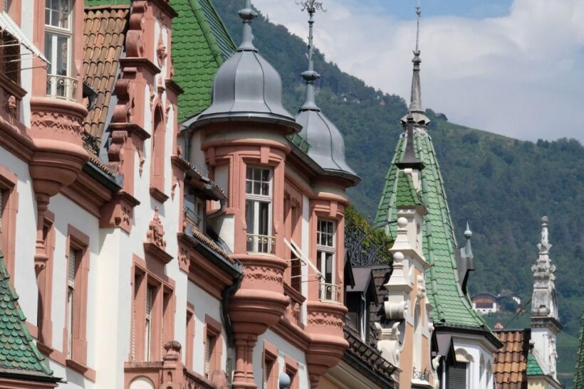 Bolzano Private Walking Tour - Discovering Bolzano’s Past: A Closer Look at the Tour Itinerary