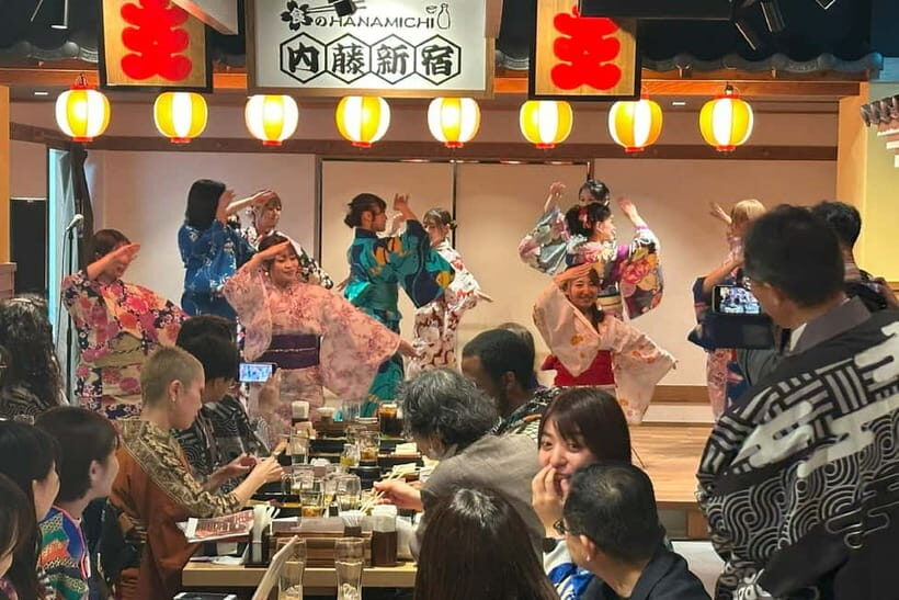 Bon Dance IZAKAYA in Shinjuku, Tokyo - Who Should Consider This Experience?
