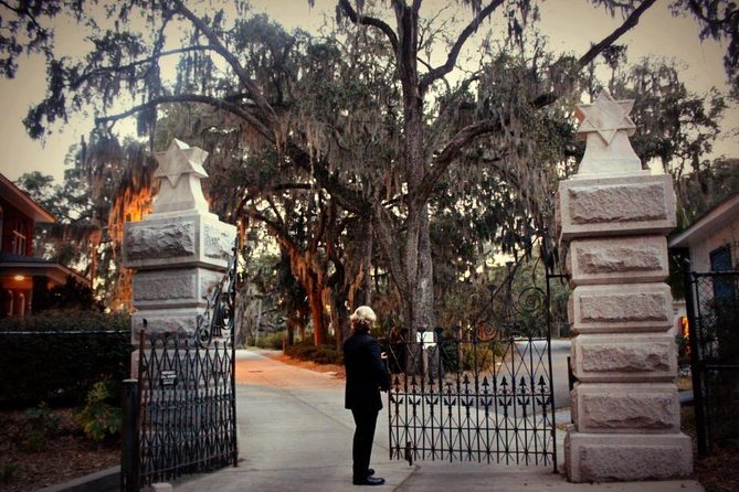 Bonaventure Cemeterys Secret Society Ghost Tour - Storytelling and Interpretation