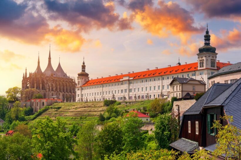 Bone Church and Kutna Hora Private Tour from Prague - Medieval Streets and Hidden Gems