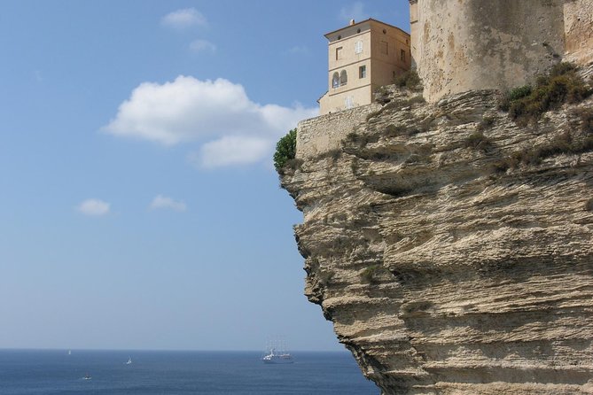 Bonifacio - Excursion From Sardinia - Who Will Enjoy This Tour Most?