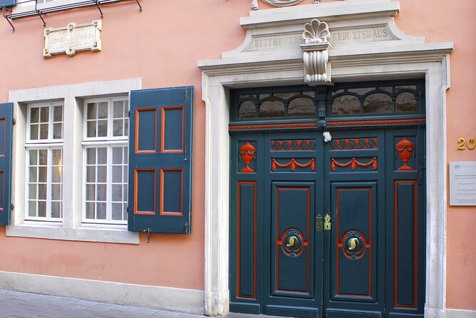 Bonn Scavenger Hunt and Sights Self-Guided Tour - Meeting Point and Tour Details