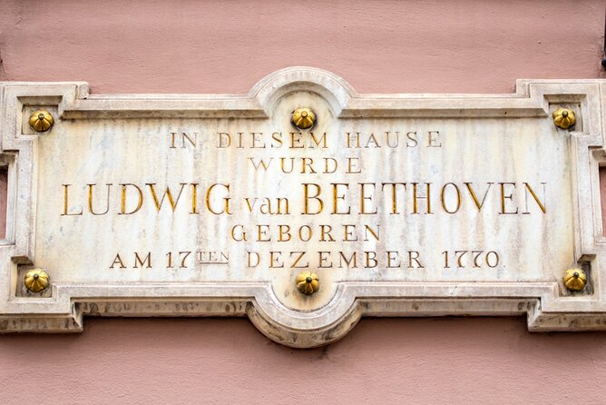 Bonn Scavenger Hunt and Sights Self-Guided Tour - Experience the Adventure at Your Own Pace