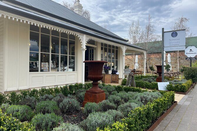 Bonorong Wildlife Park and Richmond Afternoon Tour from Hobart - Richmond Bridge and Historic Town (Approx. 1 hour)