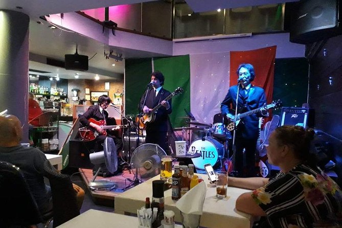 Book a table for dinner to see the Bangkok Beatles - Key Points