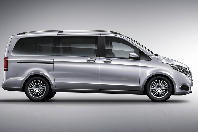 Book A Taxi-cab From Barcelona City Center To Barcelona Airport - Booking & Practical Tips