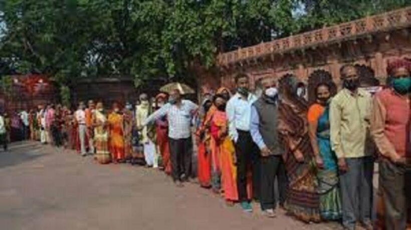 Book Taj Mahal Entry Tickets with Skip the Line Entry. - Practical Details and Tips