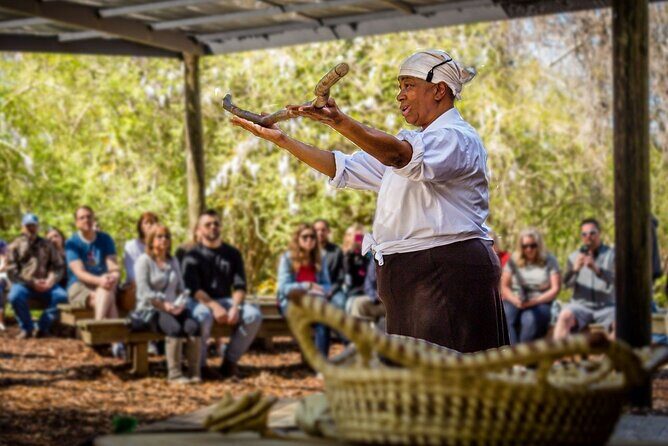 Boone Hall Plantation Day Tour with Transportation - A Complete Look at the Boone Hall Plantation Tour