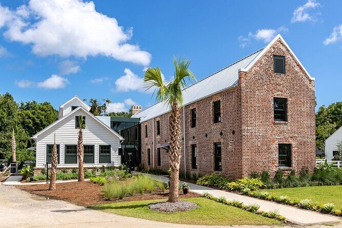 Boone Hall Plantation Day Tour with Transportation - The Sum Up