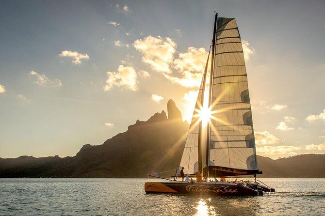 Bora Bora Catamaran Sunset Sail - Key Points