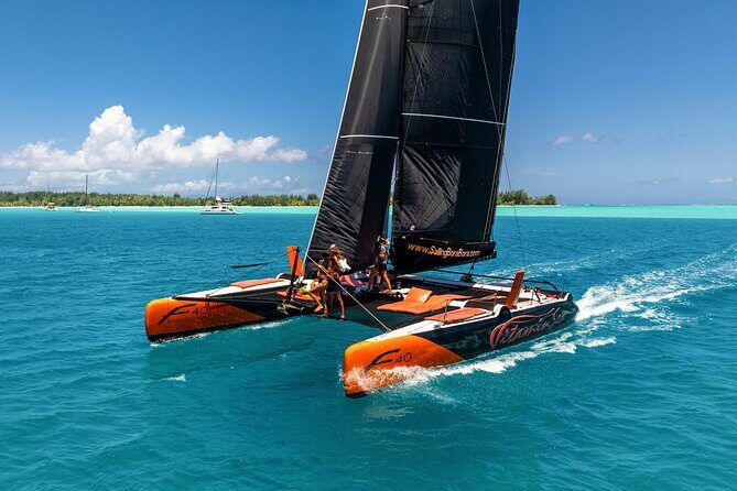 Bora Bora Half-Day Catamaran Sailing, Snorkeling and Floating Bar Experience - Setting the Scene: An Exclusive and Comfortable Boat