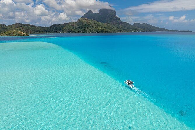 Bora Bora Private Solar Boat Experience - A Closer Look at the Bora Bora Solar Boat Experience