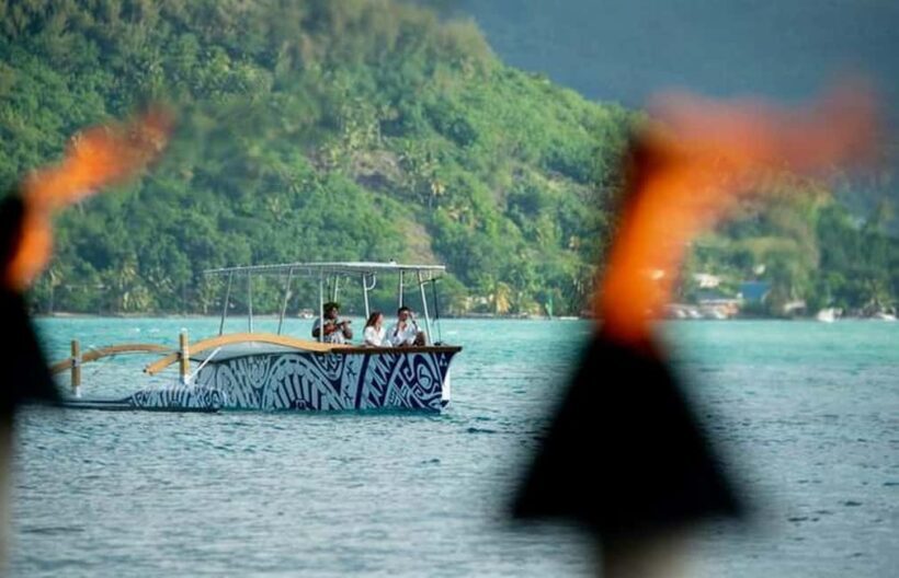Bora Bora: Private Sunset Cruise Polynesian Motu Dinner - Key Points