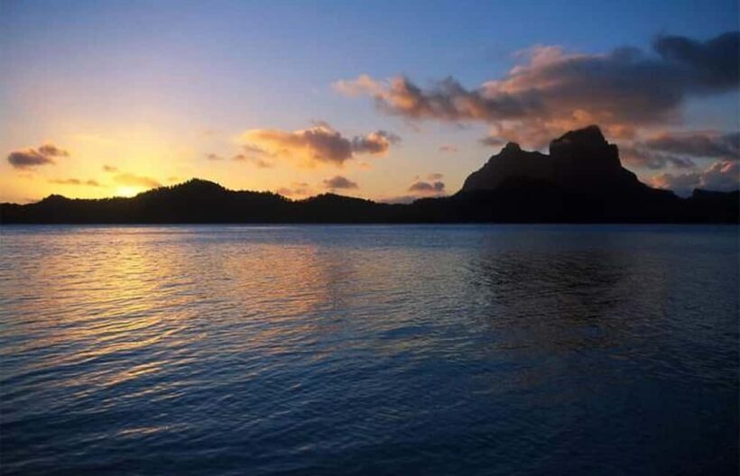 Bora Bora: Private Sunset Cruise - The Allure of a Private Sunset Cruise in Bora Bora