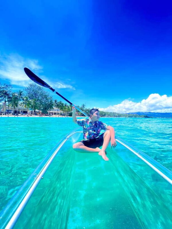 Boracay - Crystal Kayak phot-op Experience - Who Should Consider This Activity?