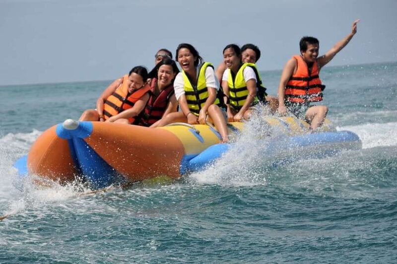 Boracay: Inflatable Banana or Dragon Boat Ride - Key Points