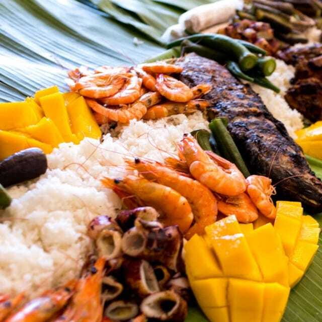 Boracay: Island Hopping with Buffet Lunch & Helmet Diving - The Sum Up