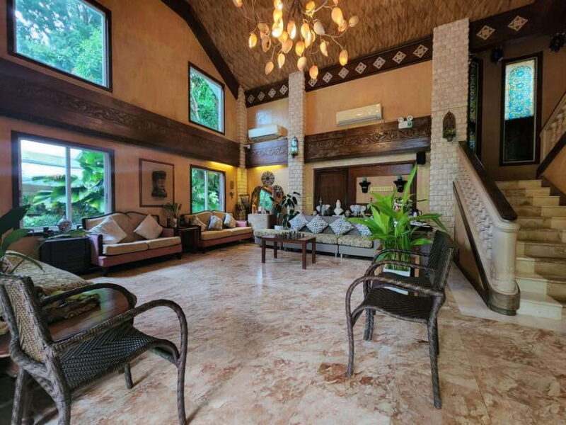 Boracay Land Tour with Paraw Sailing, Crystal Kayak, and Spa - Crystal Kayak: A Quick, Photo-Worthy Stop