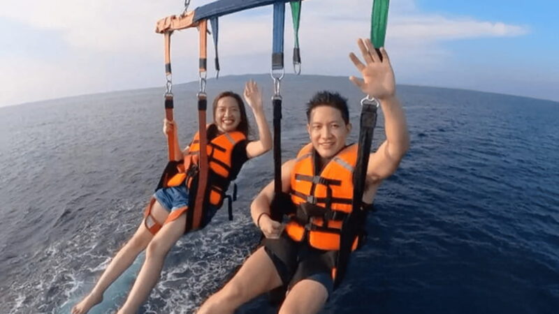 Boracay Parasailing with Insta 360 - The Experience: Balancing Thrill and Sightseeing