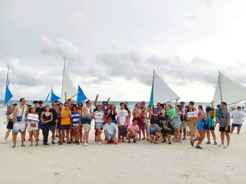 Boracay: Paraw Sailing with Photos - How to Make the Most of Your Paraw Experience