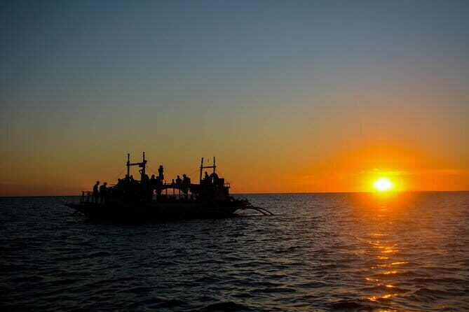 Boracay Private Island Hopping Premium with Lunch - The Sum Up